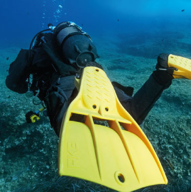 Best fins for floaty feet - The Honest Diver